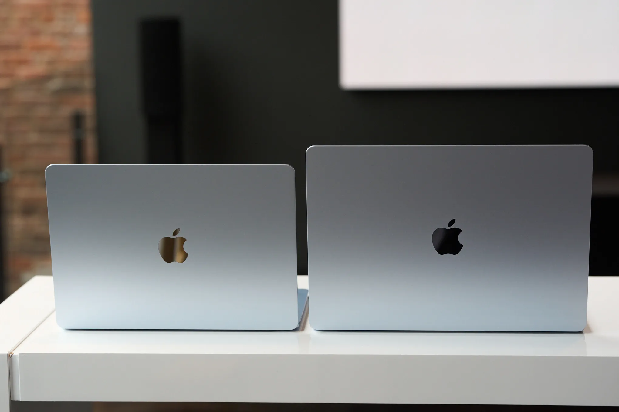 M4 MacBook Air IPhone M4 MacBook Air IPhone